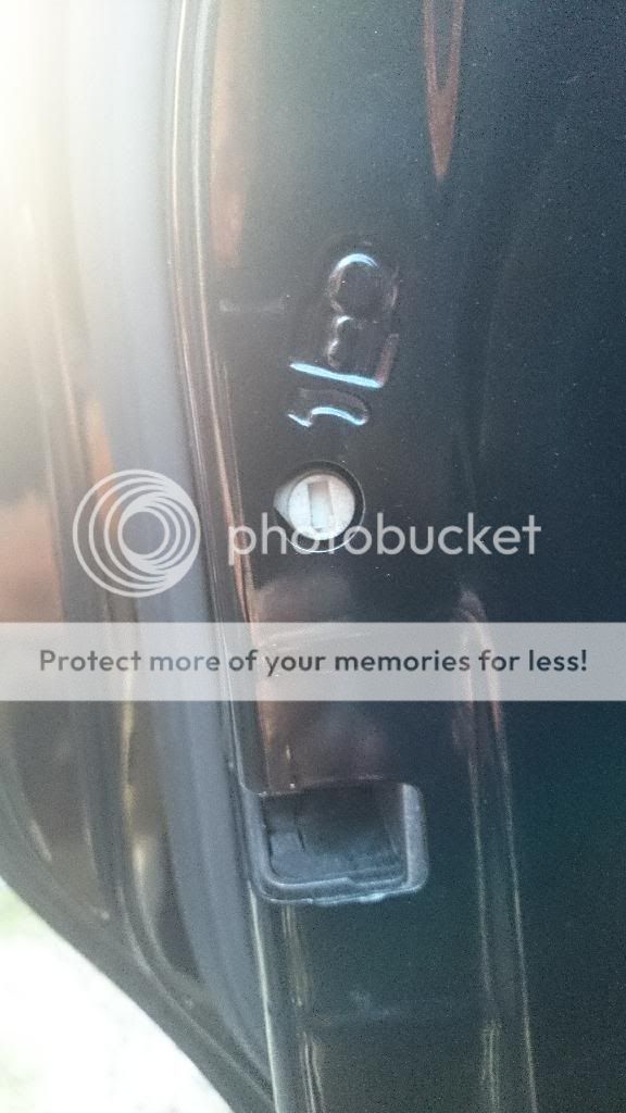 Facelift rear child lock | Ford Automobiles Forum